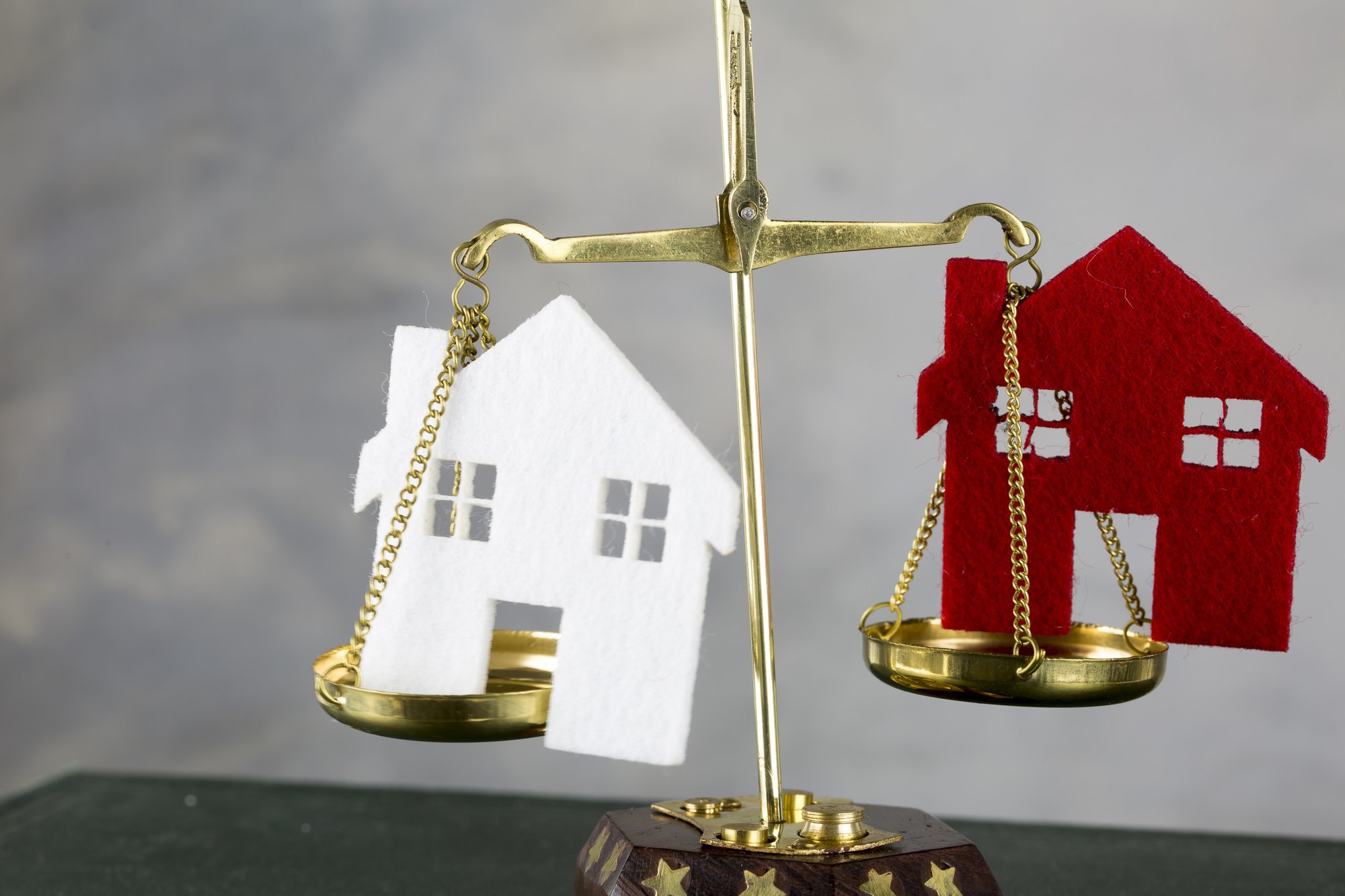 11 Tips for Managing Multiple Properties With Ease | Nomadic Real Estate